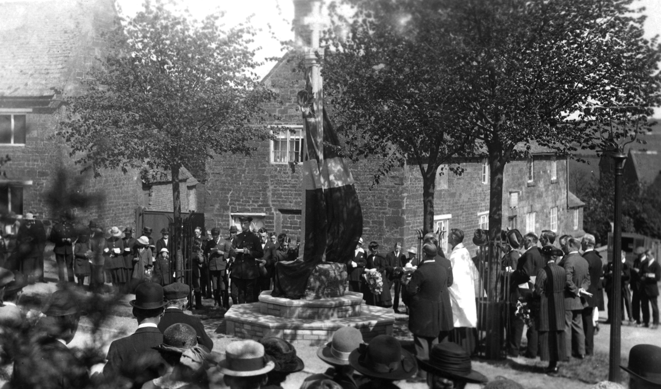 Belton-in-Rutland War Memorial in England | Rutland Remembers