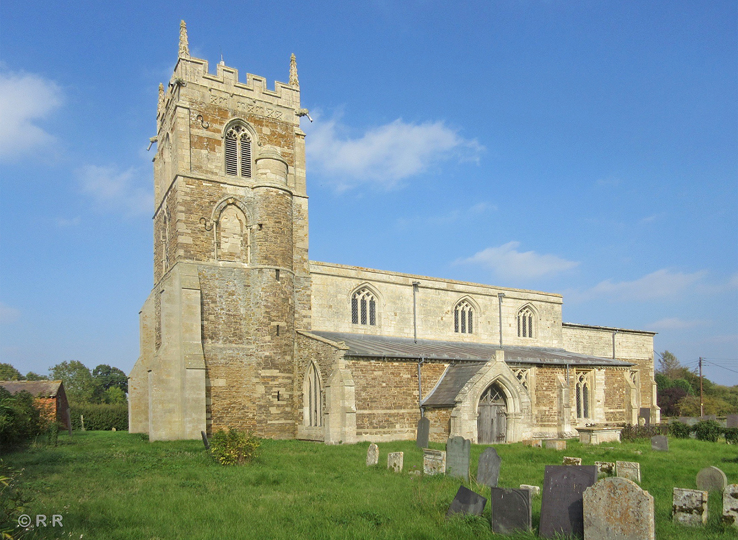 Edmondthorpe (St Michael and All Angels Church) War Memorial in England ...