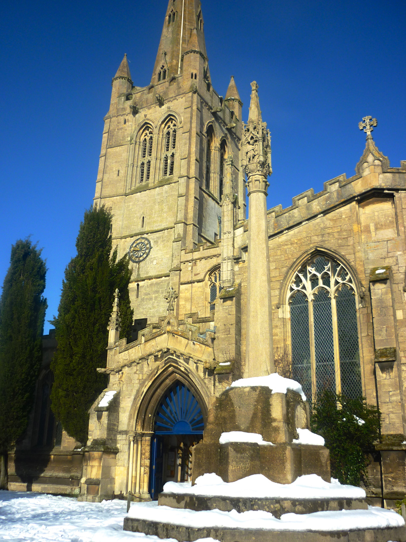 Oakham War Memorial (All Saints' Church) in England | Rutland Remembers