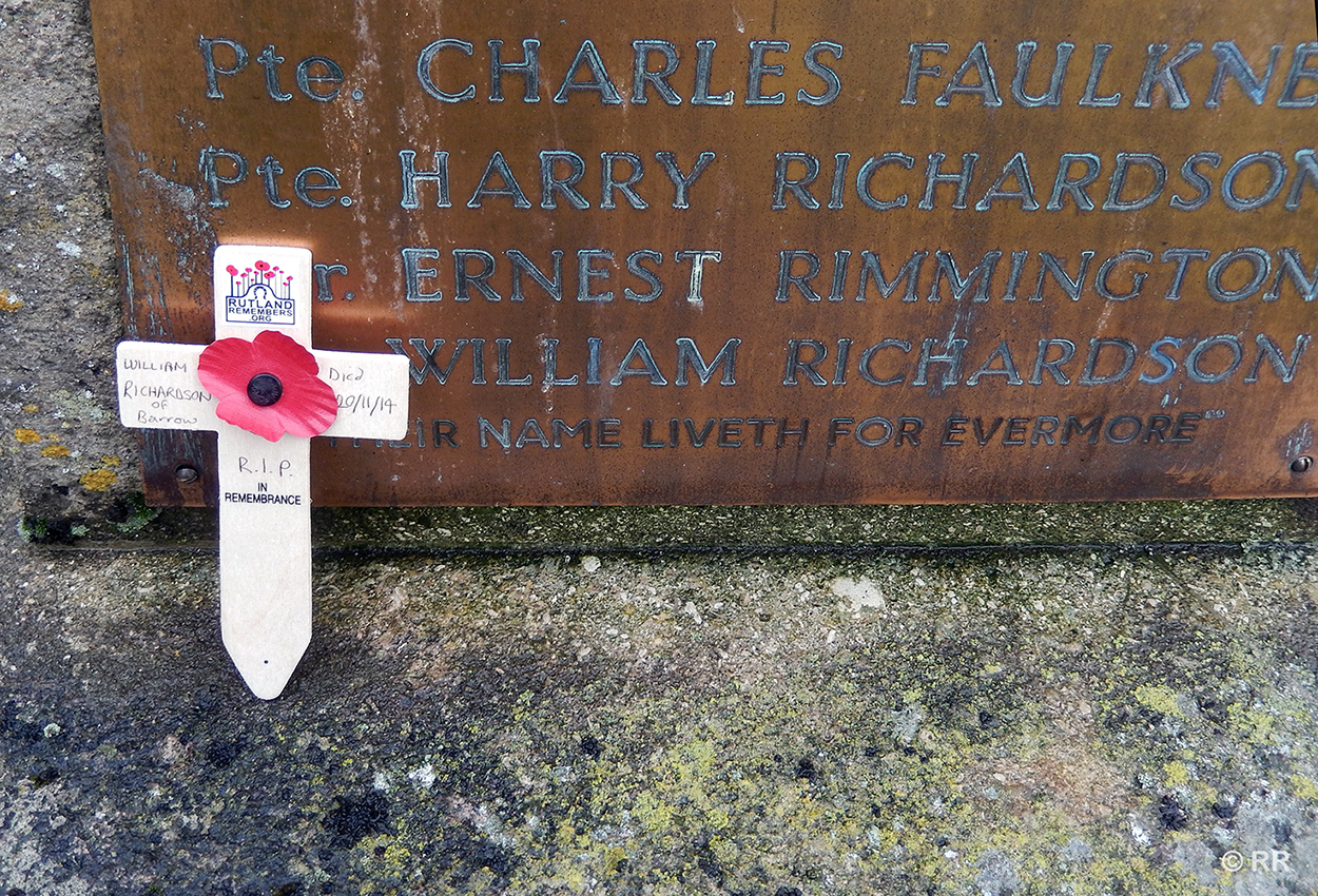 Cottesmore War Memorial (St. Nicholas' Church) in England | Rutland ...