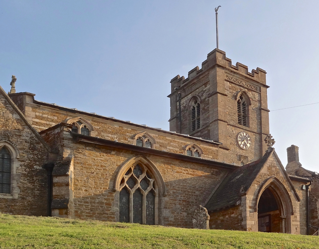 Wing War Memorial and Churchyard (St Peter and St Paul's Church) in ...